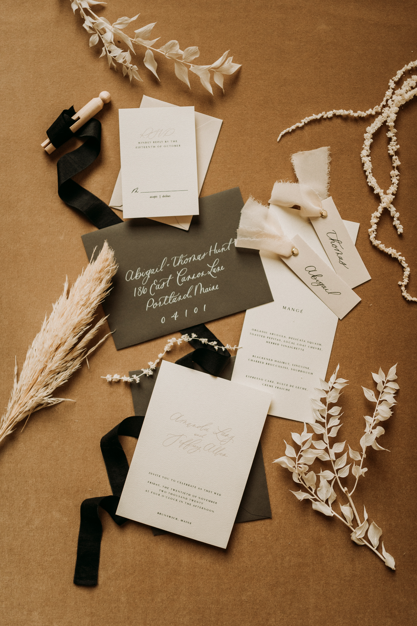 Maine Wedding Photographer - Katelyn Mallett Photography